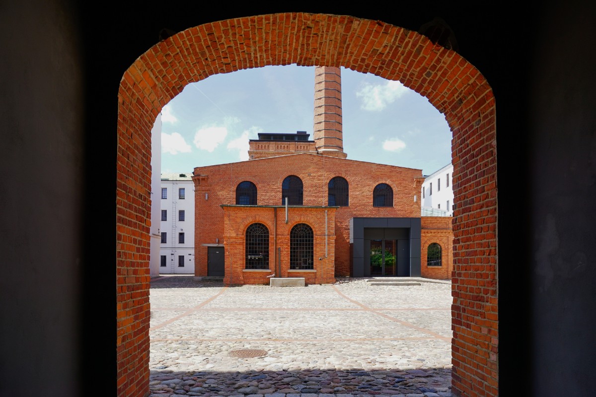 Factory renovation in venetian area | Biondi Architettura